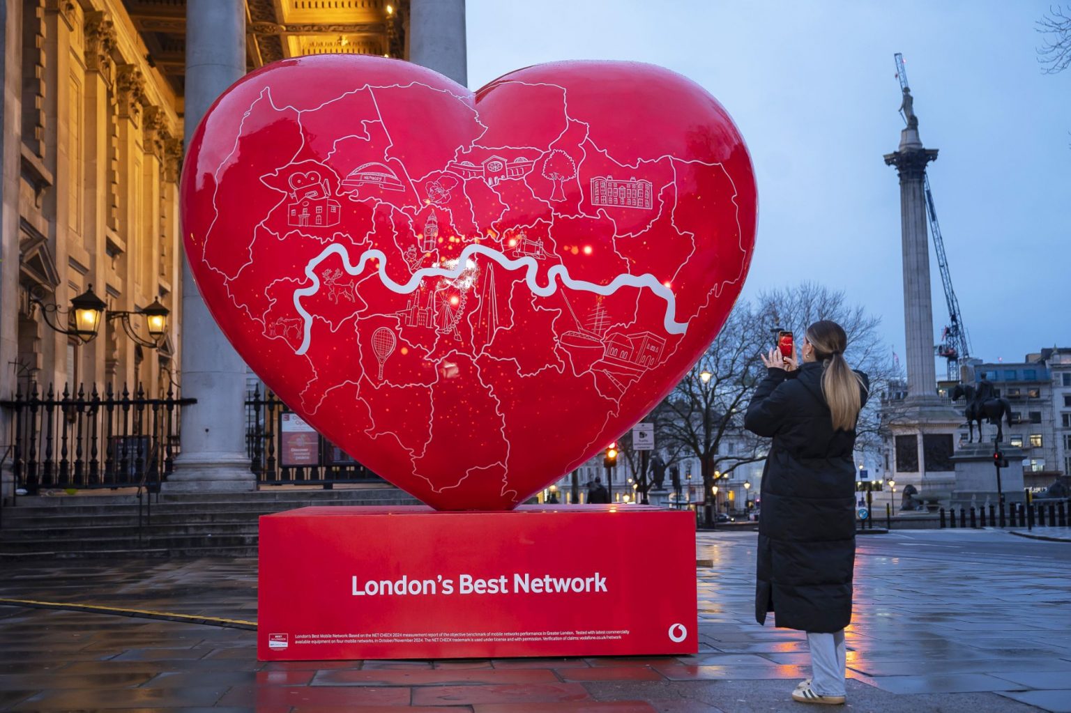 Vodafone Lights Up The Capital To Celebrate Being Crowned London’s Best ...